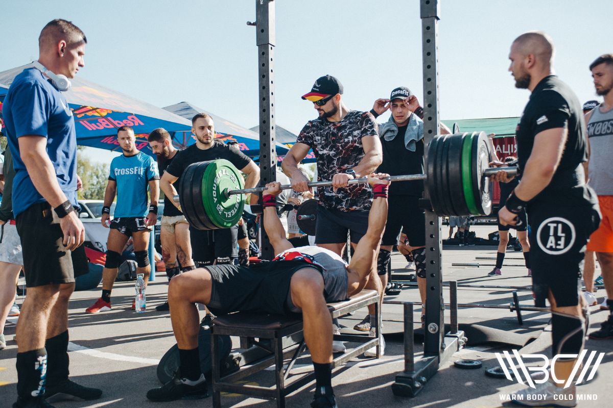 Bench Press Wrist Position: All You Need to Know