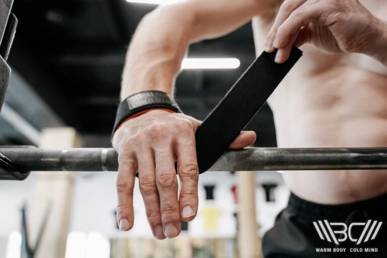 How to Use Lifting Straps Correctly (Complete Guide)