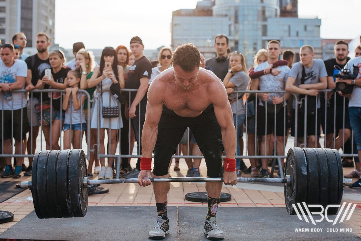 High Rep Deadlifts: 5 Benefits & Drawbacks Explained