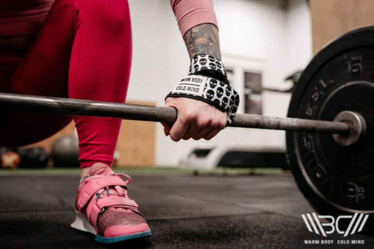 How To Use Figure 8 Lifting Straps To Improve Lift Strength