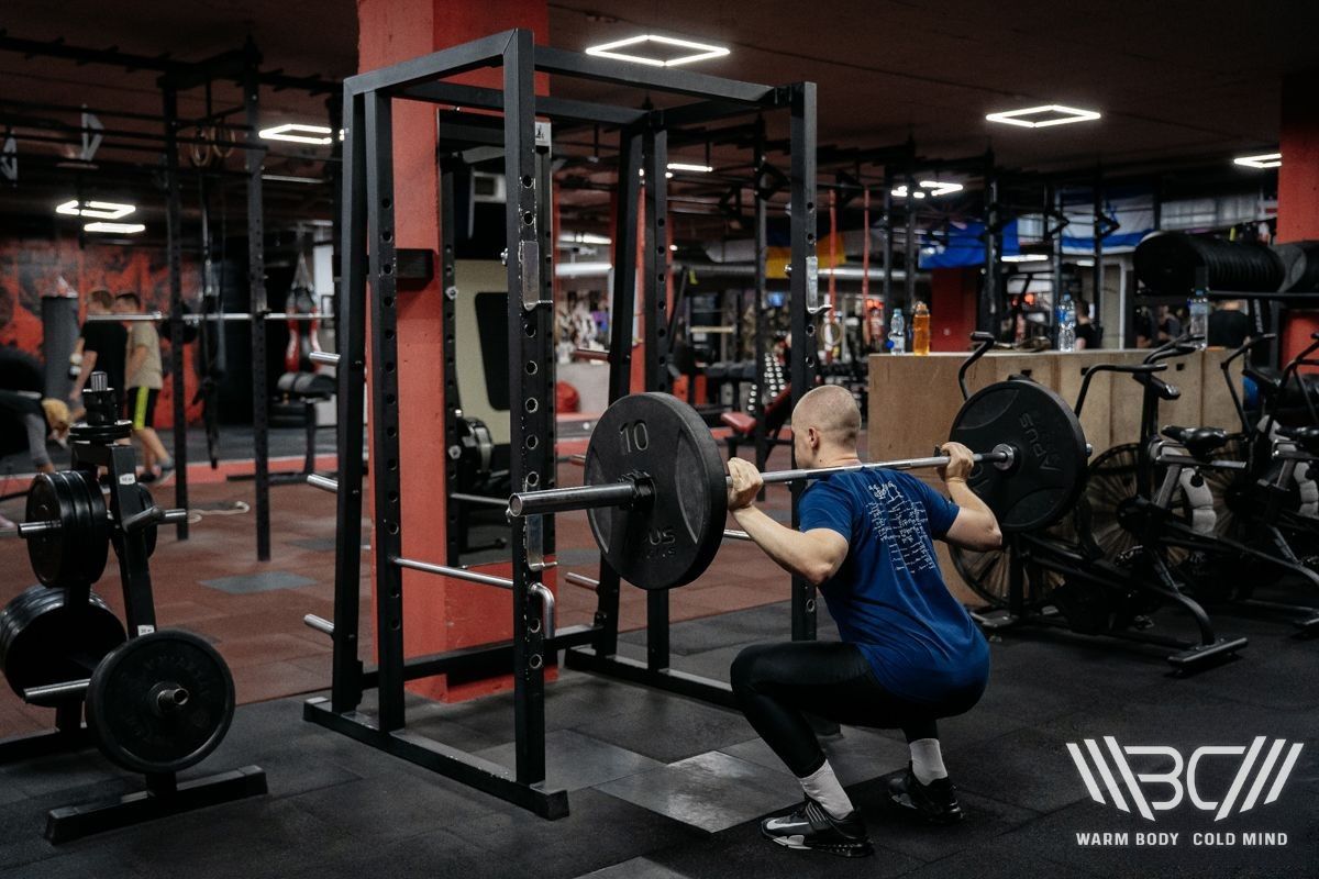 Leaning Forward During Squat: 3 Fixes Explained