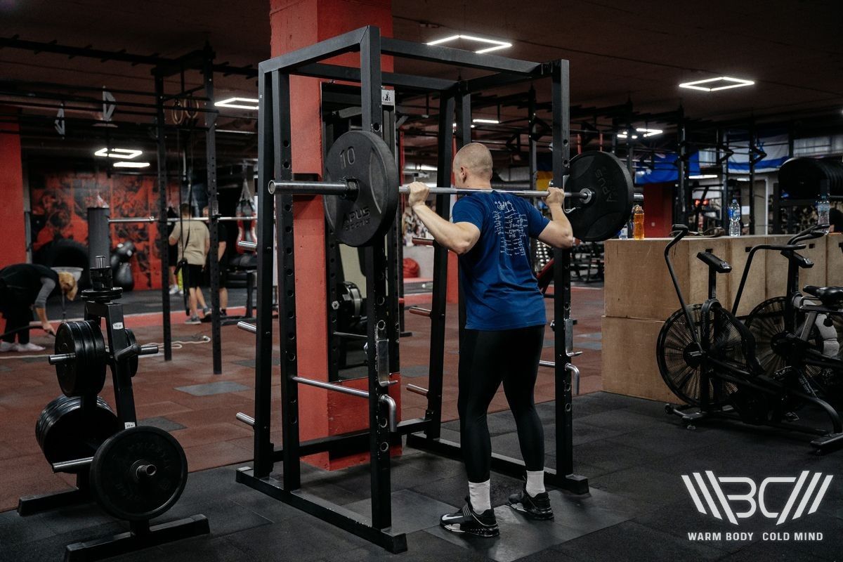 Power Rack vs Squat Rack: Learn the Difference