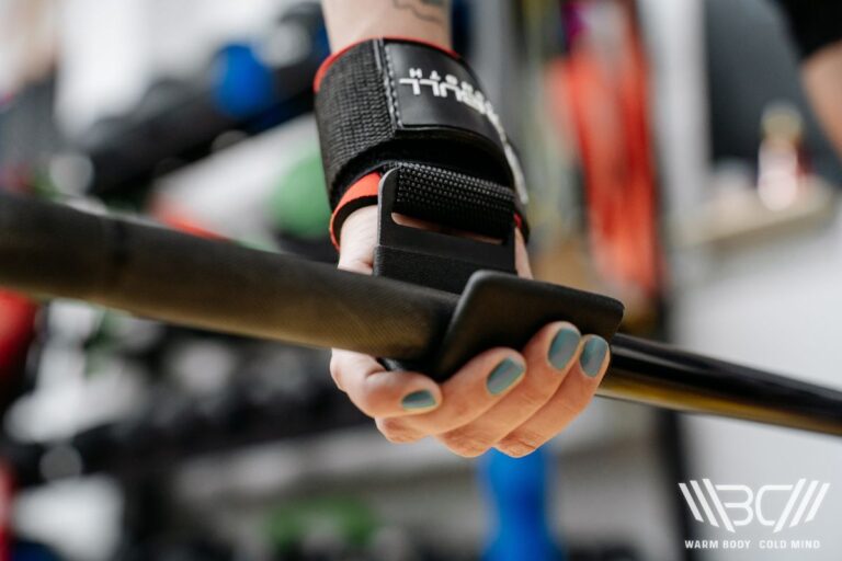 Weightlifting Hand Grips 101: All You Need to Know