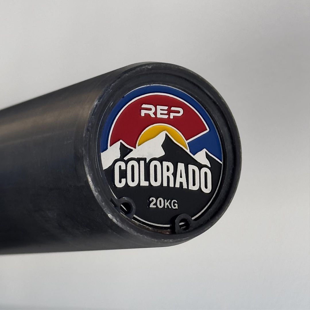 How Much Does A Bench Press Bar Weigh? (3 Different Types)