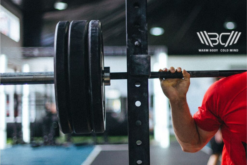 Straps For Pull-Ups: When And How To Use Them?