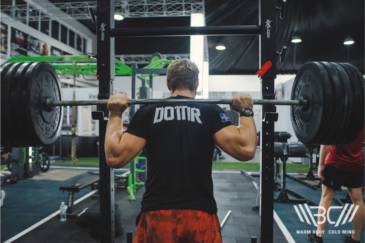 How to Use a Squat Rack? (Complete Guide)