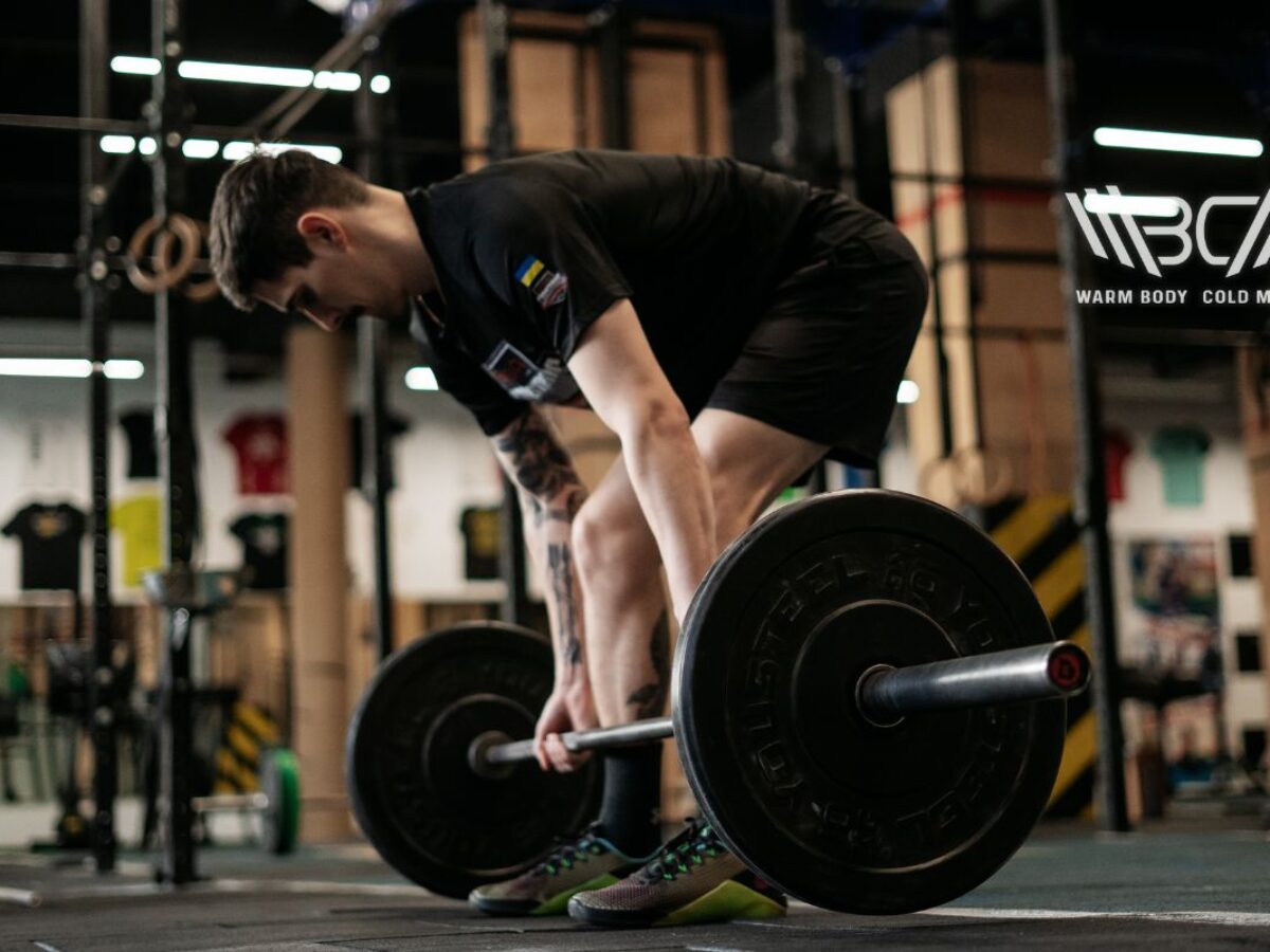 Good Deadlift Form How To Do Deadlifts With Proper Form To Build